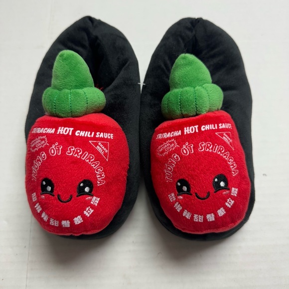 MAD Engine | Shoes | Sriracha Hot Chili Sauce Mad Engine Plush Slippers ...
